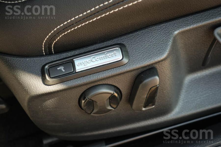 Pelēks Volkswagen Passat B8 2022 Tukums, ar dzinēja tilpumu 2.00 L un nobraukumu 191 tūkst. km par 16490 €, foto 25 vietnē AUTOMOTO.COM.LV