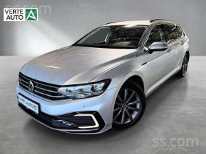 Pelēks Volkswagen Passat B8 2022 Rīga, ar dzinēja tilpumu 1.40 L un nobraukumu 156 tūkst. km par 17990 €, foto  vietnē AUTOMOTO.COM.LV