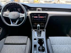 Pelēks Volkswagen Passat B8 2022 Rīga, ar dzinēja tilpumu 1.40 L un nobraukumu 156 tūkst. km par 17990 €, foto 9 vietnē AUTOMOTO.COM.LV