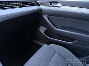 Pelēks Volkswagen Passat B8 2022 Rīga, ar dzinēja tilpumu 1.40 L un nobraukumu 156 tūkst. km par 17990 €, foto 13 vietnē AUTOMOTO.COM.LV