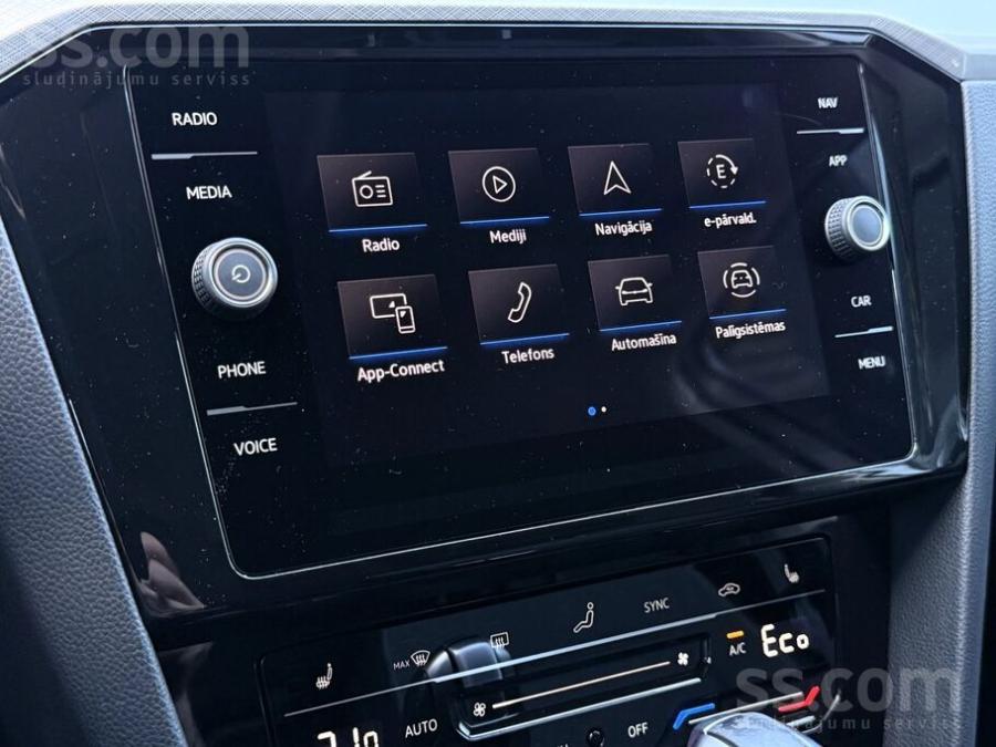 Pelēks Volkswagen Passat B8 2022 Rīga, ar dzinēja tilpumu 1.40 L un nobraukumu 156 tūkst. km par 17990 €, foto 15 vietnē AUTOMOTO.COM.LV