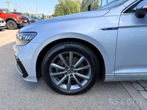 Pelēks Volkswagen Passat B8 2022 Rīga, ar dzinēja tilpumu 1.40 L un nobraukumu 156 tūkst. km par 17990 €, foto 30 vietnē AUTOMOTO.COM.LV