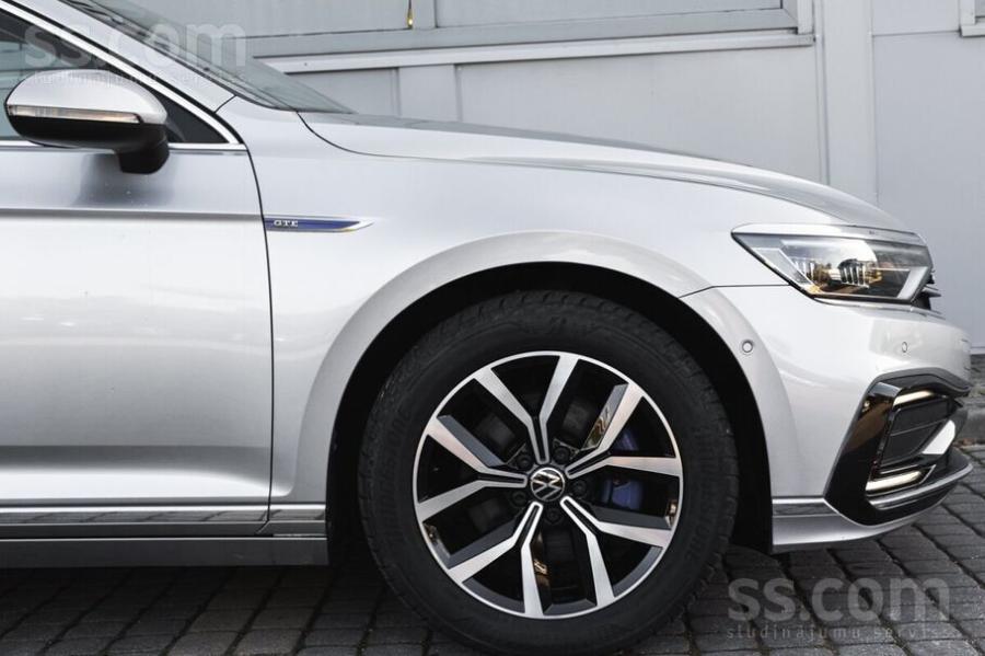 Pelēks Volkswagen Passat B8 2022 Ventspils, ar dzinēja tilpumu 1.40 L un nobraukumu 94 tūkst. km par 24900 €, foto 10 vietnē AUTOMOTO.COM.LV