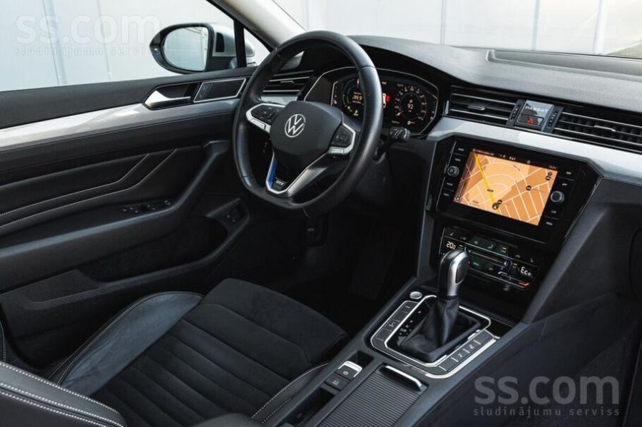 Pelēks Volkswagen Passat B8 2022 Ventspils, ar dzinēja tilpumu 1.40 L un nobraukumu 94 tūkst. km par 24900 €, foto 14 vietnē AUTOMOTO.COM.LV