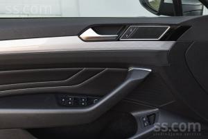 Pelēks Volkswagen Passat B8 2022 Ventspils, ar dzinēja tilpumu 1.40 L un nobraukumu 94 tūkst. km par 24900 €, foto 32 vietnē AUTOMOTO.COM.LV