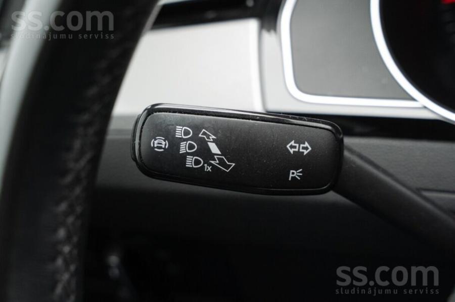 Grey Volkswagen Passat B8 2022 in Riga, with an engine capacity of 1.50 L and mileage of 112 thousand km for 17650 €, photo 13 on AUTOMOTO.COM.LV