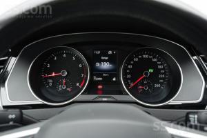 Grey Volkswagen Passat B8 2022 in Riga, with an engine capacity of 1.50 L and mileage of 112 thousand km for 17650 €, photo 16 on AUTOMOTO.COM.LV