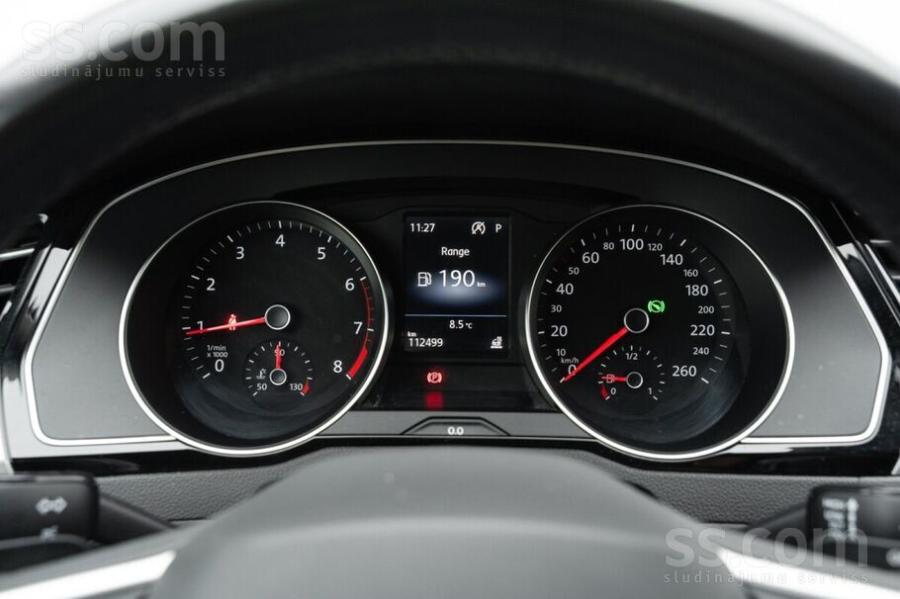 Grey Volkswagen Passat B8 2022 in Riga, with an engine capacity of 1.50 L and mileage of 112 thousand km for 17650 €, photo 16 on AUTOMOTO.COM.LV