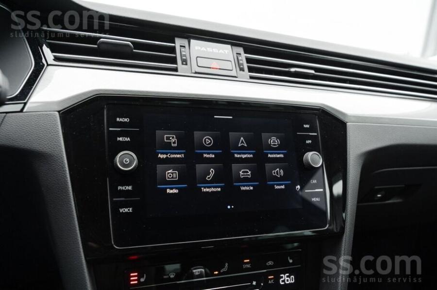 Grey Volkswagen Passat B8 2022 in Riga, with an engine capacity of 1.50 L and mileage of 112 thousand km for 17650 €, photo 21 on AUTOMOTO.COM.LV