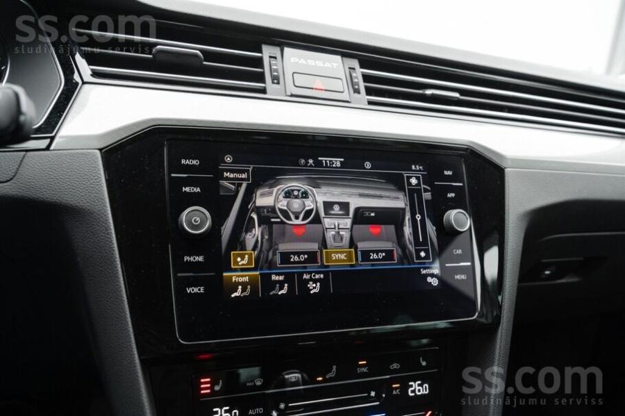 Grey Volkswagen Passat B8 2022 in Riga, with an engine capacity of 1.50 L and mileage of 112 thousand km for 17650 €, photo 26 on AUTOMOTO.COM.LV
