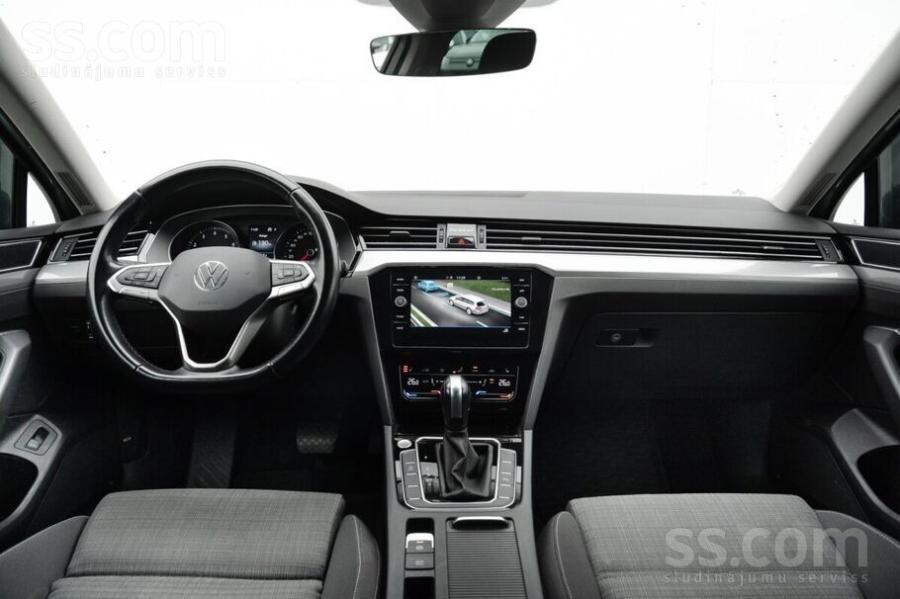 Grey Volkswagen Passat B8 2022 in Riga, with an engine capacity of 1.50 L and mileage of 112 thousand km for 17650 €, photo 31 on AUTOMOTO.COM.LV