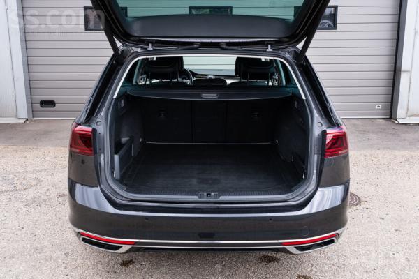 Pelēks Volkswagen Passat B8 2023 Jūrmala, ar dzinēja tilpumu 2.00 L un nobraukumu 145 tūkst. km par 22650 €, foto 10 vietnē AUTOMOTO.COM.LV