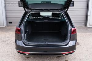 Pelēks Volkswagen Passat B8 2023 Jūrmala, ar dzinēja tilpumu 2.00 L un nobraukumu 145 tūkst. km par 22650 €, foto 11 vietnē AUTOMOTO.COM.LV