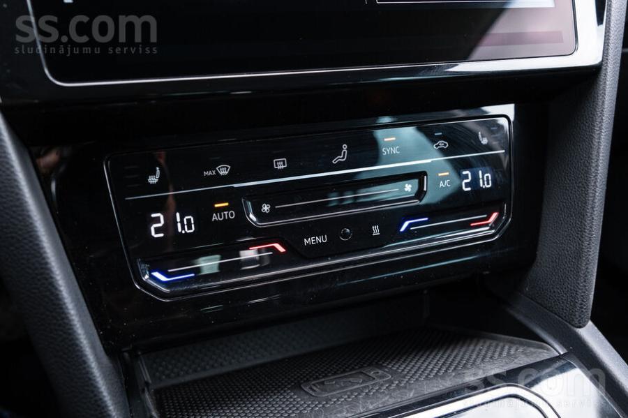 Pelēks Volkswagen Passat B8 2023 Jūrmala, ar dzinēja tilpumu 2.00 L un nobraukumu 145 tūkst. km par 22650 €, foto 18 vietnē AUTOMOTO.COM.LV