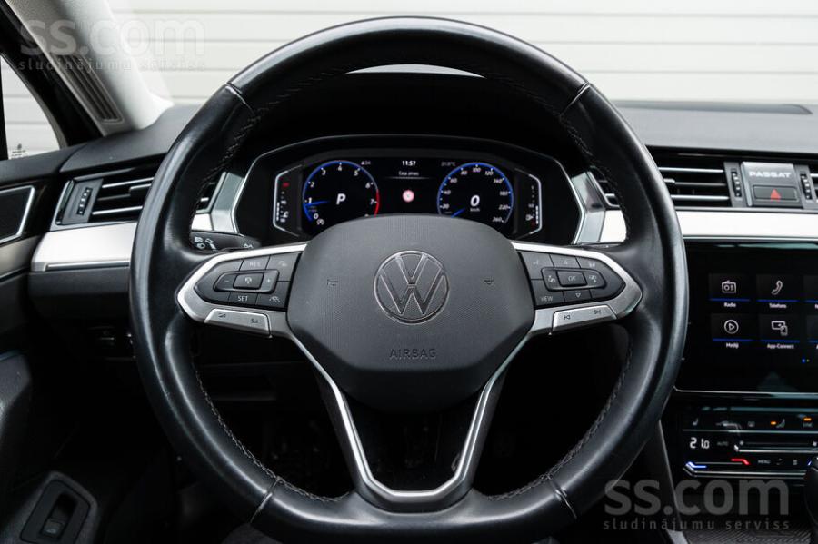 Pelēks Volkswagen Passat B8 2023 Jūrmala, ar dzinēja tilpumu 2.00 L un nobraukumu 145 tūkst. km par 22650 €, foto 19 vietnē AUTOMOTO.COM.LV