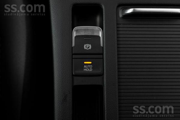 Pelēks Volkswagen Passat B8 2023 Rīga, ar dzinēja tilpumu 2.00 L un nobraukumu 113 tūkst. km par 19990 €, foto 10 vietnē AUTOMOTO.COM.LV