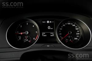Grey Volkswagen Passat B8 2023 in Riga, with an engine capacity of 2.00 L and mileage of 113 thousand km for 19990 €, photo 19 on AUTOMOTO.COM.LV