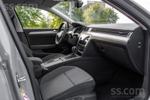 Grey Volkswagen Passat B8 2023 in Riga, with an engine capacity of 2.00 L and mileage of 113 thousand km for 19990 €, photo 31 on AUTOMOTO.COM.LV