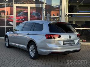 Pelēks Volkswagen Passat B8 2023 Valmiera, ar dzinēja tilpumu 2.00 L un nobraukumu 161 tūkst. km par 16200 €, foto 5 vietnē AUTOMOTO.COM.LV