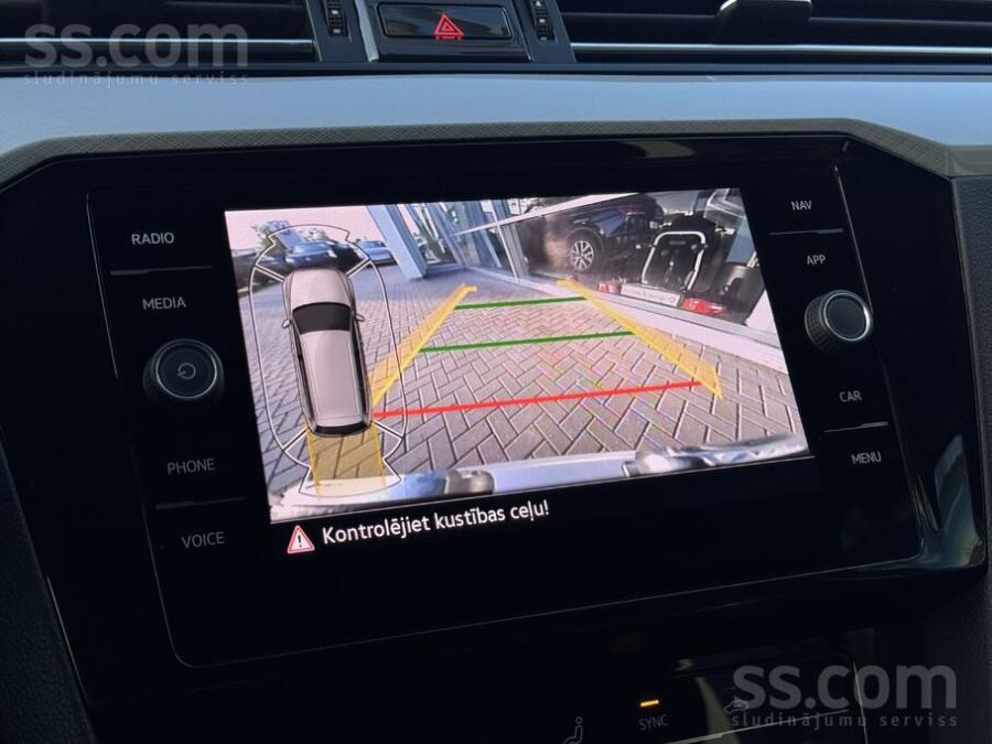 Pelēks Volkswagen Passat B8 2023 Valmiera, ar dzinēja tilpumu 2.00 L un nobraukumu 161 tūkst. km par 16200 €, foto 18 vietnē AUTOMOTO.COM.LV