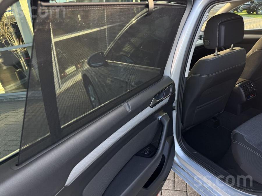 Pelēks Volkswagen Passat B8 2023 Valmiera, ar dzinēja tilpumu 2.00 L un nobraukumu 161 tūkst. km par 16200 €, foto 23 vietnē AUTOMOTO.COM.LV