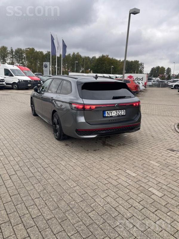 Volkswagen Passat B8 2024 in Riga on AUTOMOTO.COM.LV Grey Volkswagen Passat B8 2024 in Riga, with an engine capacity of 2.00 L and mileage of 103 thousand km for 39900 €, photo 4 on AUTOMOTO.COM.LV