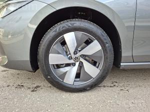 Pelēks Volkswagen Passat B8 2026 Daugavpils, ar dzinēja tilpumu 2.00 L un nobraukumu 10 tūkst. km par 33749 €, foto 4 vietnē AUTOMOTO.COM.LV