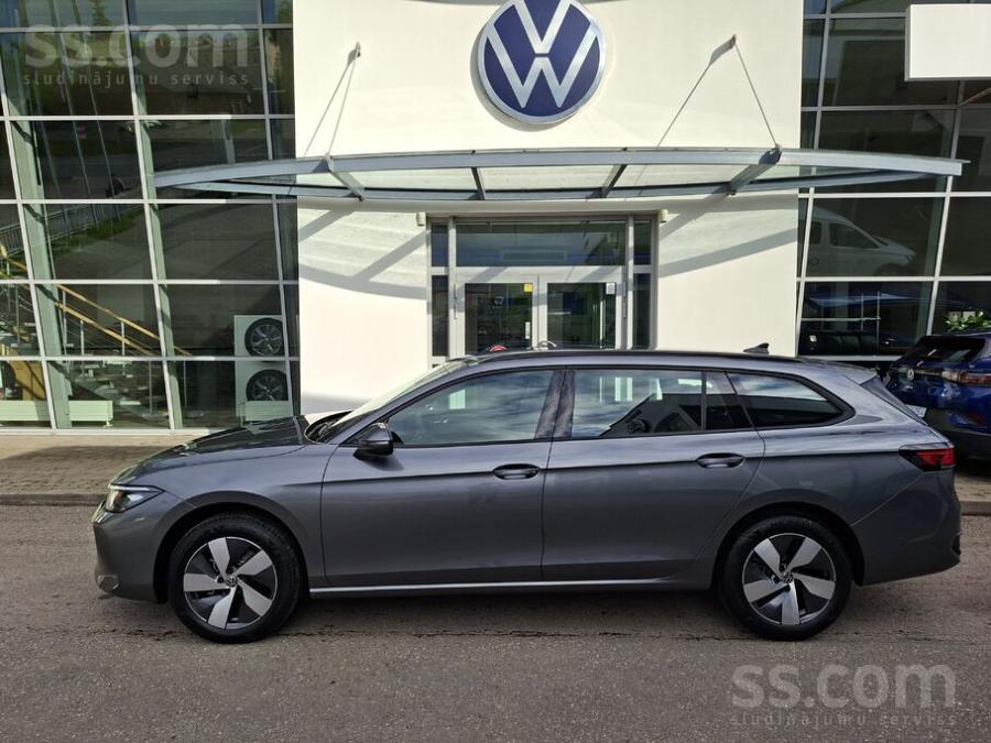 Pelēks Volkswagen Passat B8 2026 Daugavpils, ar dzinēja tilpumu 2.00 L un nobraukumu 10 tūkst. km par 33749 €, foto 5 vietnē AUTOMOTO.COM.LV