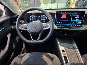 Pelēks Volkswagen Passat B8 2026 Daugavpils, ar dzinēja tilpumu 2.00 L un nobraukumu 10 tūkst. km par 33749 €, foto 13 vietnē AUTOMOTO.COM.LV