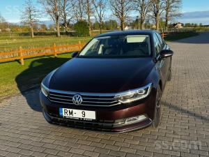 Red Volkswagen Passat B8 2015 in Valmiera, with an engine capacity of 1.40 L and mileage of 152 thousand km for 9995 €, photo  on AUTOMOTO.COM.LV