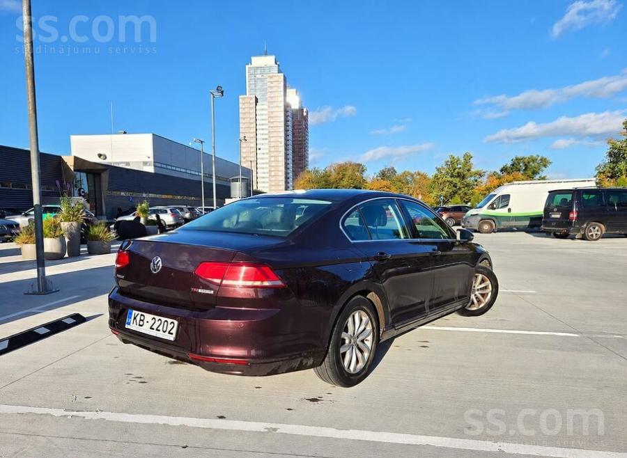 Sarkans Volkswagen Passat B8 2015 Rīga, ar dzinēja tilpumu 1.40 L un nobraukumu 237 tūkst. km par 6900 €, foto 7 vietnē AUTOMOTO.COM.LV