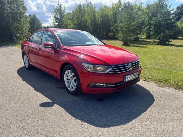 Red Volkswagen Passat B8 2016 in Riga, with an engine capacity of 2.00 L and mileage of 292 thousand km for 6700 €, photo 1 on AUTOMOTO.COM.LV