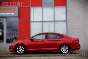 Sarkans Volkswagen Passat B8 2016 Rīga, ar dzinēja tilpumu 2.00 L un nobraukumu 296 tūkst. km par 7495 €, foto 3 vietnē AUTOMOTO.COM.LV