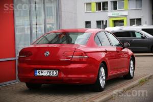 Sarkans Volkswagen Passat B8 2016 Rīga, ar dzinēja tilpumu 2.00 L un nobraukumu 296 tūkst. km par 7495 €, foto 7 vietnē AUTOMOTO.COM.LV
