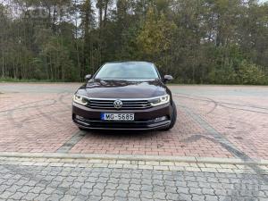 Red Volkswagen Passat B8 2016 in Ventspils, with an engine capacity of 1.80 L and mileage of 145 thousand km for 14000 €, photo  on AUTOMOTO.COM.LV