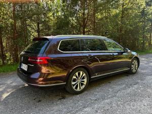 Sarkans Volkswagen Passat B8 2016 Rīga, ar dzinēja tilpumu 2.00 L un nobraukumu 213 tūkst. km par 8300 €, foto 5 vietnē AUTOMOTO.COM.LV