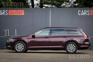 Red Volkswagen Passat B8 2016 in Riga, with an engine capacity of 2.00 L and mileage of 360 thousand km for 7490 €, photo 6 on AUTOMOTO.COM.LV
