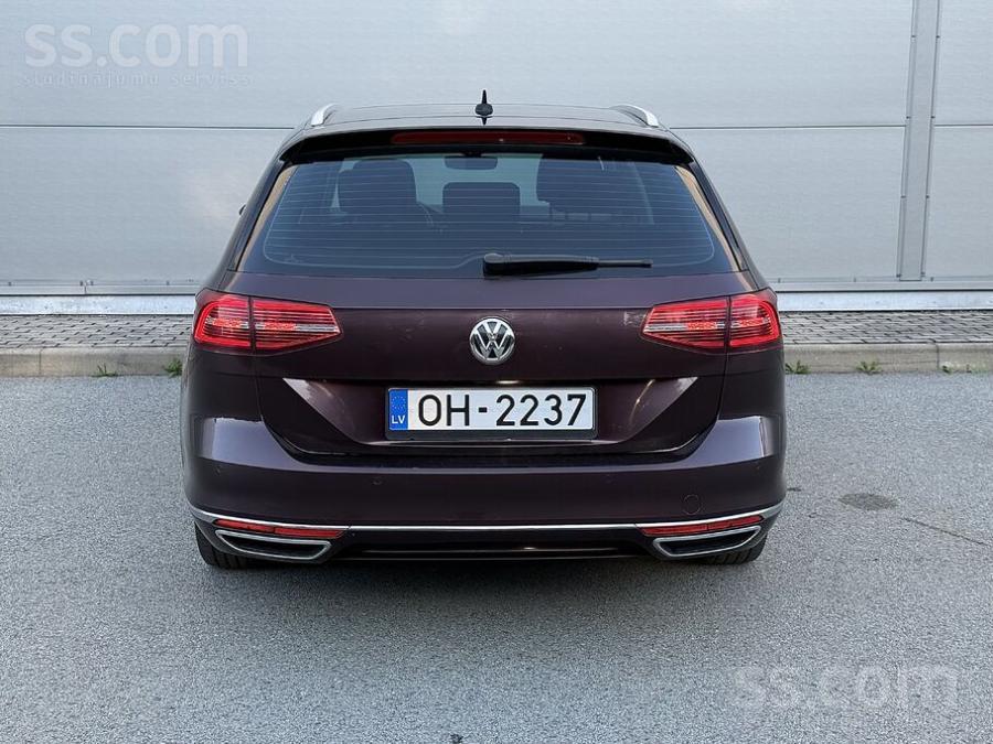 Sarkans Volkswagen Passat B8 2017 Rīga, ar dzinēja tilpumu 2.00 L un nobraukumu 260 tūkst. km par 9200 €, foto 7 vietnē AUTOMOTO.COM.LV
