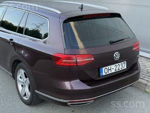Sarkans Volkswagen Passat B8 2017 Rīga, ar dzinēja tilpumu 2.00 L un nobraukumu 260 tūkst. km par 9200 €, foto 11 vietnē AUTOMOTO.COM.LV