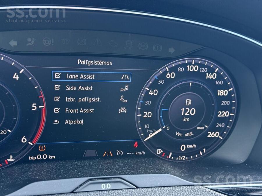 Sarkans Volkswagen Passat B8 2017 Rīga, ar dzinēja tilpumu 2.00 L un nobraukumu 260 tūkst. km par 9200 €, foto 18 vietnē AUTOMOTO.COM.LV