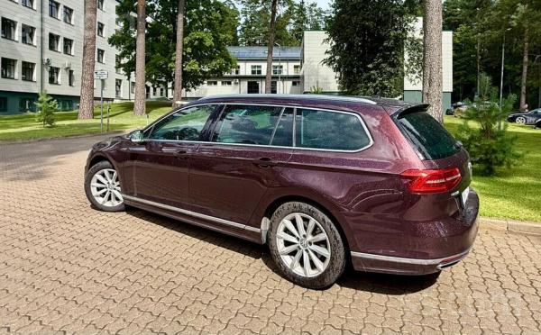 Red Volkswagen Passat B8 2018 in Riga, with an engine capacity of 2.00 L and mileage of 188 thousand km for 13500 €, photo 3 on AUTOMOTO.COM.LV