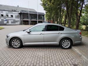 Volkswagen Passat B8 2015 in Talsi, with an engine capacity of 2.00 L and mileage of 329 thousand km for 8450 €, photo 4 on AUTOMOTO.COM.LV