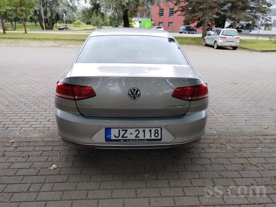 Volkswagen Passat B8 2015 in Talsi, with an engine capacity of 2.00 L and mileage of 329 thousand km for 8450 €, photo 6 on AUTOMOTO.COM.LV