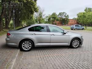 Volkswagen Passat B8 2015 in Talsi, with an engine capacity of 2.00 L and mileage of 329 thousand km for 8450 €, photo 8 on AUTOMOTO.COM.LV