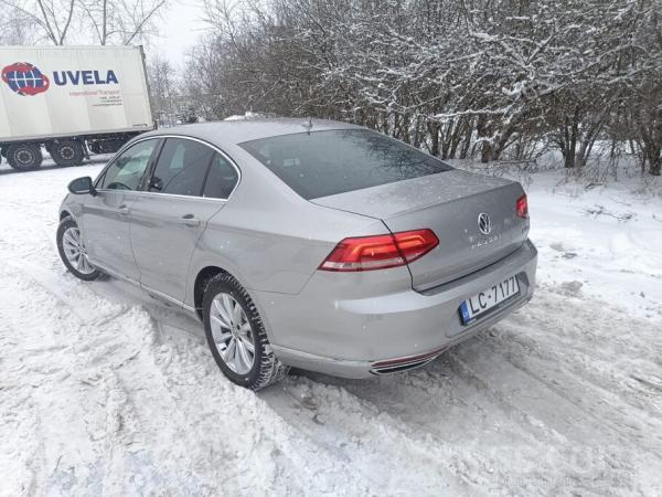 Volkswagen Passat B8 2015 Daugavpils, ar dzinēja tilpumu 2.00 L un nobraukumu 61 tūkst. km par 12700 €, foto 3 vietnē AUTOMOTO.COM.LV