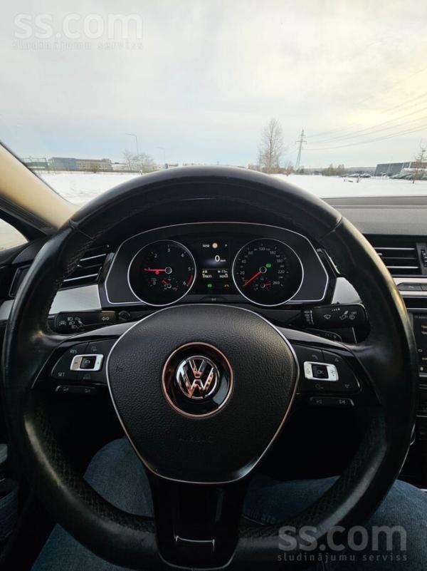 Volkswagen Passat B8 2015 in Riga, with an engine capacity of 2.00 L and mileage of 136 thousand km for 12500 €, photo 6 on AUTOMOTO.COM.LV