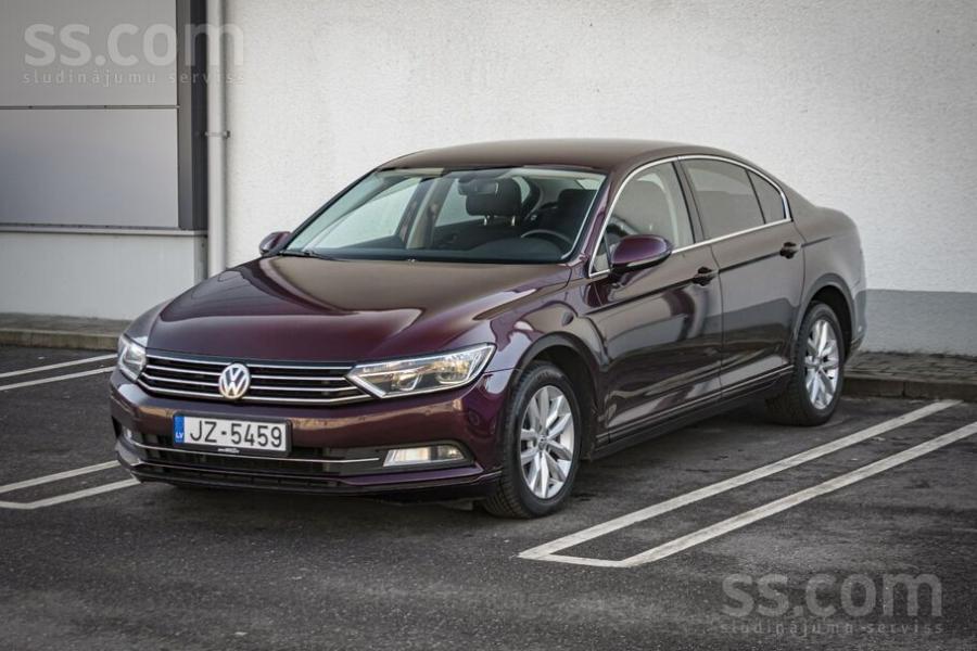 Volkswagen Passat B8 2015 in Riga, with an engine capacity of 2.00 L and mileage of 337 thousand km for 8995 €, photo 1 on AUTOMOTO.COM.LV