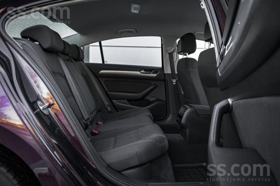 Volkswagen Passat B8 2015 in Riga, with an engine capacity of 2.00 L and mileage of 337 thousand km for 8995 €, photo 13 on AUTOMOTO.COM.LV