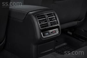 Volkswagen Passat B8 2015 in Riga, with an engine capacity of 2.00 L and mileage of 337 thousand km for 8995 €, photo 14 on AUTOMOTO.COM.LV