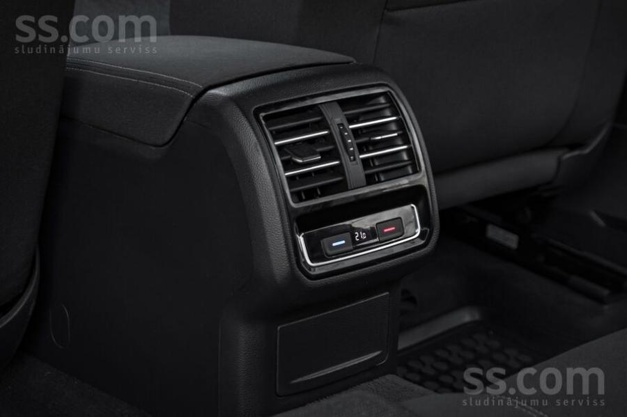 Volkswagen Passat B8 2015 in Riga, with an engine capacity of 2.00 L and mileage of 337 thousand km for 8995 €, photo 14 on AUTOMOTO.COM.LV